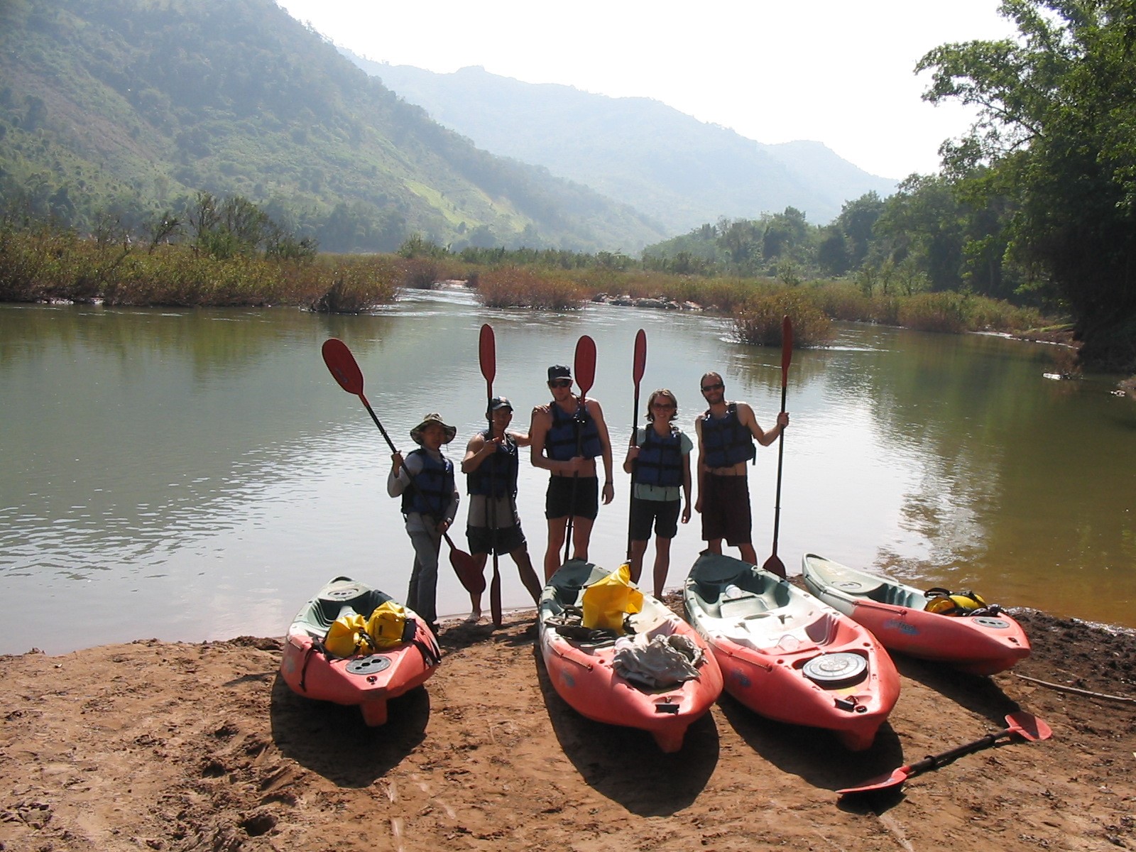 Kayak Nam Ou River – Manifa Travel, Luang Prabang, Laos Tour Company